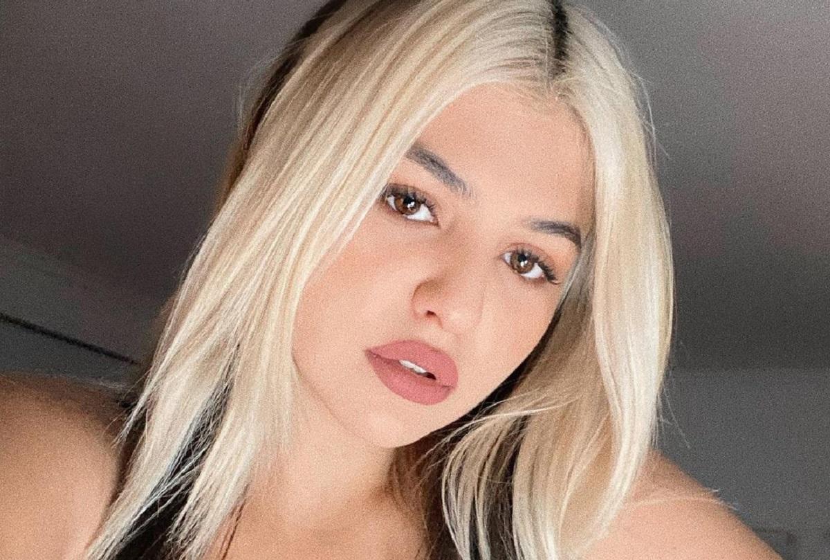 Bárbara Bandeira volta a exibir silhueta invejável ao posar em biquíni ...