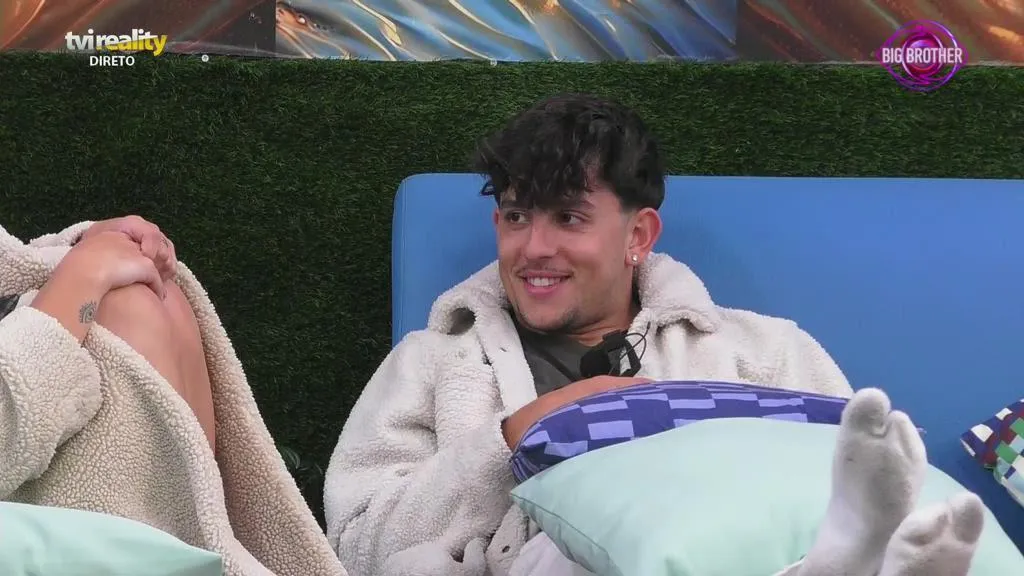 Igor Rodriguez protagoniza momento hilariante e fãs aplaudem (VÍDEO ...